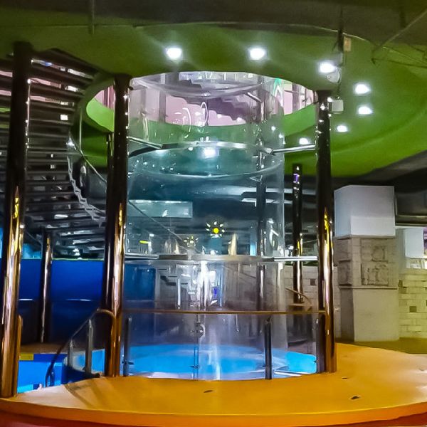 Quality Indoor and Outdoor Recreational Wind Tunnel for Multiple People Skydiving for sale