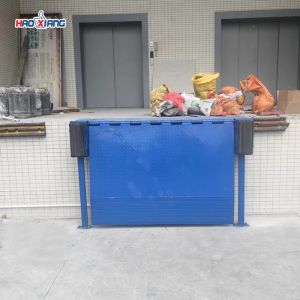 Quality Custom Hydraulic Dock Leveler - Premium Hydraulic System, Adjustable Height, for sale
