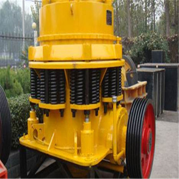 Quality Hydraulic 1200t/H Mobile Cone Crusher For Stone Crusher Machine for sale