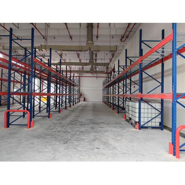 Quality Customized Warehouse Selective Pallet Racking for sale