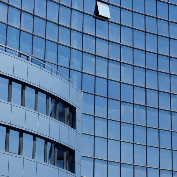 Quality Customized Chemically Building Glass 12 Mm Clear Tempered Glass for sale