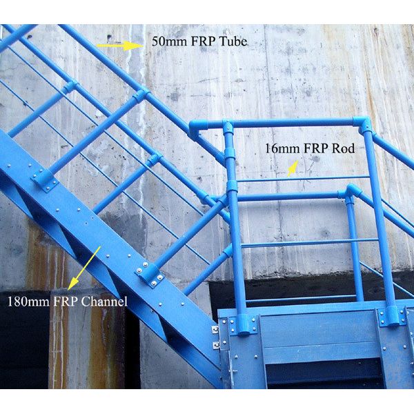 Quality Traditional Design Fiberglass Fence Post Easy to Install Customized Length for for sale