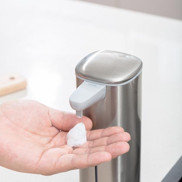 Quality Bathroom Automatic Liquid Foam Soap Pump With Touch-Free Rechargeable Technology for sale