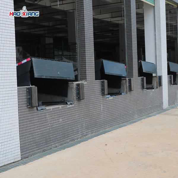 Quality Blue Adjustable Height Loading Dock 10T Shipping Dock Plate for sale
