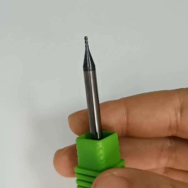 Quality 0.5mm 1.0mm 2 Flutes Carbide End Mill Cutter for sale
