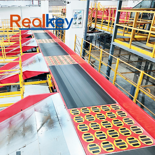 Quality E-Commerce Warehouses Swivel Wheel Sorter With Comprehensive Technical Support for sale