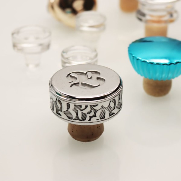 Quality ODM Wine VODKA Liquor Bottle Closures Debossed Silk Print Logo for sale