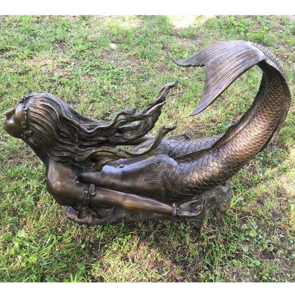 Quality Factory Life Size Laying Down Garden Bronze Mermaid Garden Statue Sale for sale