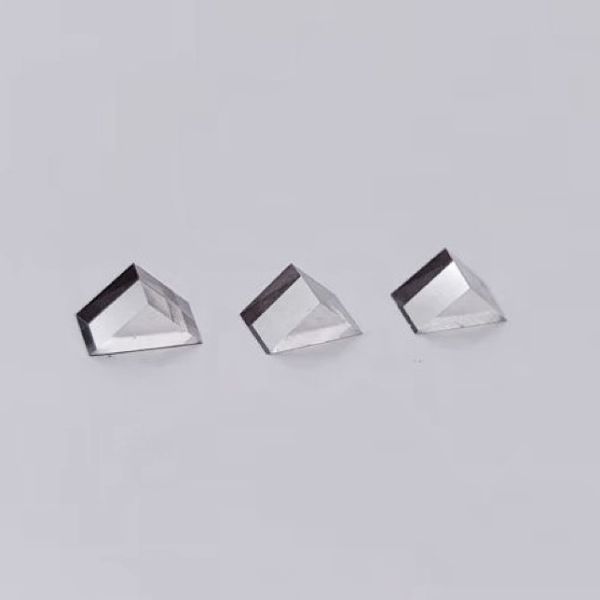 Quality Prism CVD Diamonds | Optical-Grade CVD Single Crystal Trigonal Diamond for sale