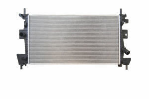 Quality Direct-flow Standard Radiator for Ford Focus 2010-2017 1705805 1727475 for sale