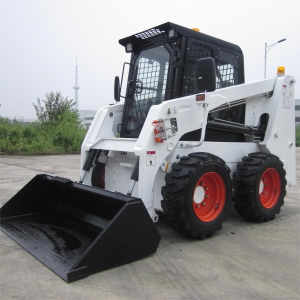 Quality 4 Cylinders Powerful and Popular Skid Steer Loader with Outstanding Lifting for sale