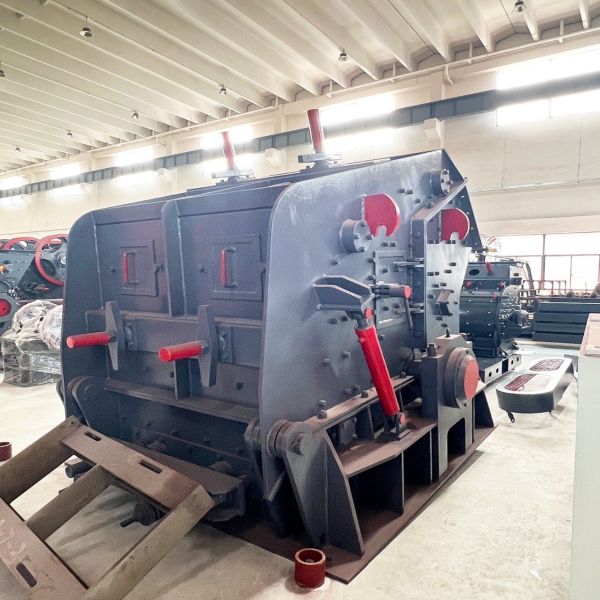 Quality Outlet Size 5-40mm PF1010 Impact Crusher Machine for Competitive Ore/Stone Crushing for sale