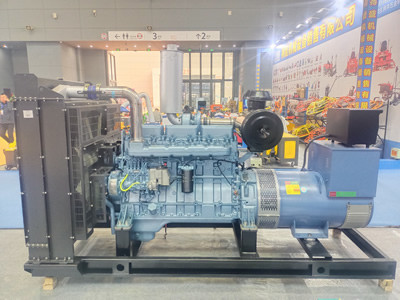 Quality 100 KW YUCHAI Diesel Generator Set 125 KVA SmartGen Controller AC Three Phase for sale