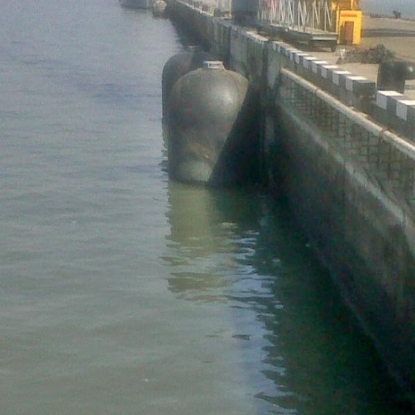 Quality High Energy Absorption Submarine Hydro Pneumatic Rubber Fender for sale