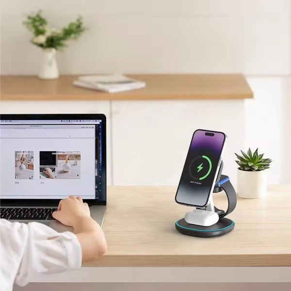 Quality Fast Charging Multi Function Holder Magnetic 15 Watt Fast Charger for sale