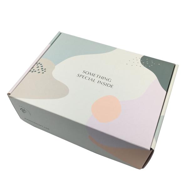 Quality Shipping Corrugated Cardboard Gift Boxes Folding 4C Printed 300gsm C1S for sale