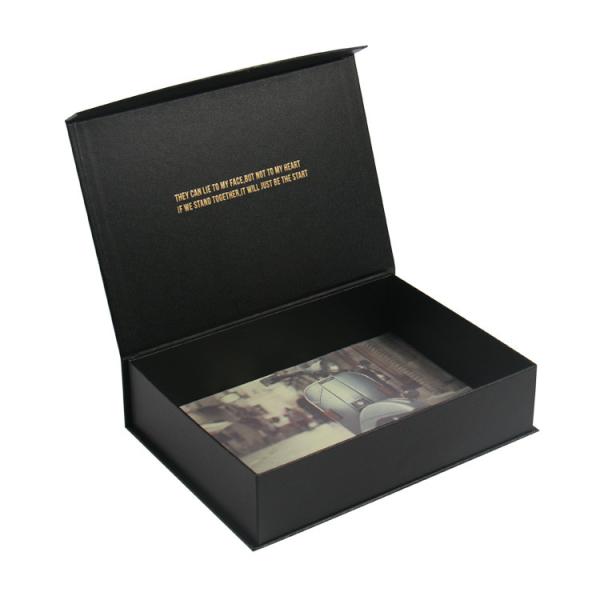 Quality Luxury Custom Logo Magnetic Closure Paper Scarf Gift Box Cardboard Packaging for sale