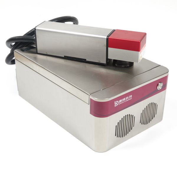 Quality 30W Flying Fiber Laser Marking Machine for sale
