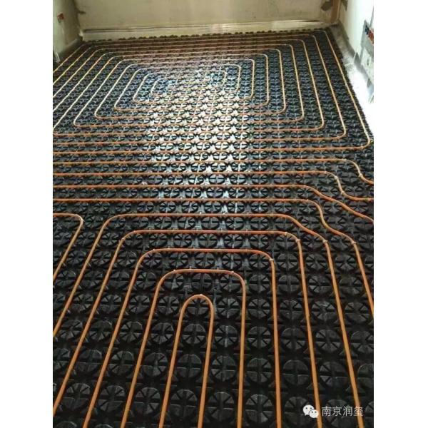Quality Residential Building Heat Preservation with High Strength PP Hydronic Heating for sale