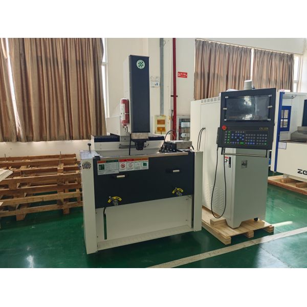 Quality Mirror Effect EDM450H CNC Electrical Discharge Machine for Precision Machining for sale