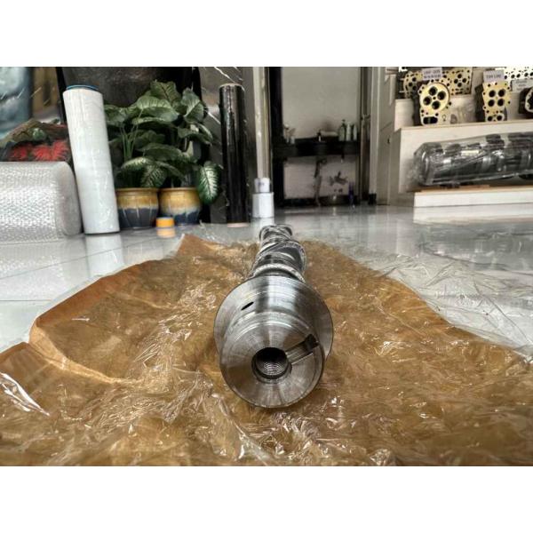 Quality 13501-E0240 Hino Engine Camshaft Product Model J05E Material Forging for sale