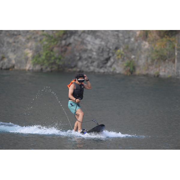 Quality The Ultimate Surfing Companion 2 Stroke Engine Electric Surfboard with Max Speed for sale