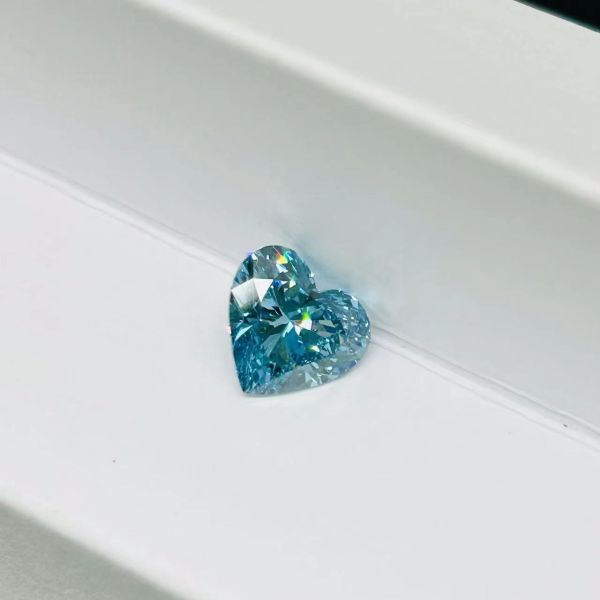 Quality Synthetic Lab Grown Blue Diamonds Heart Shape 1.2ct-1.4ct IGI Certified for sale