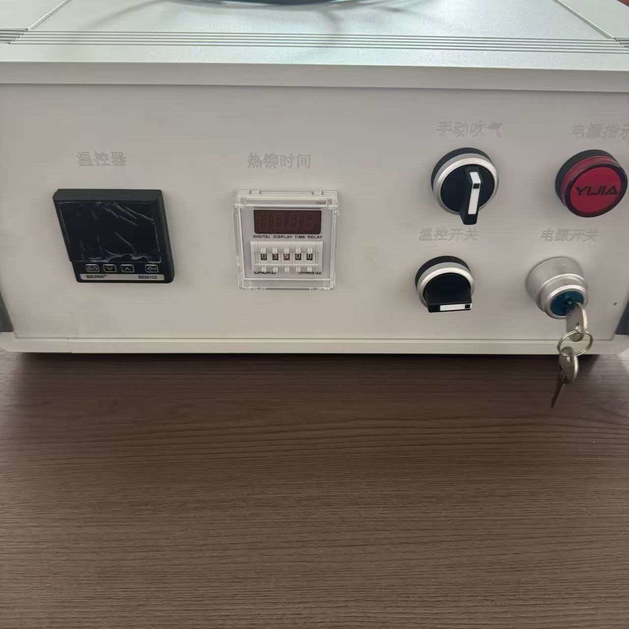 Quality Desktop hot riveting machine with precision positioning and pneumatic stroke for sale