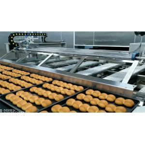 Quality ISO9000 25cm Insulation Baking Tunnel Pastry Production Line for sale
