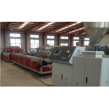 Quality Multilayers WPC Plastic Board Extrusion Line Fully Automatic 350 - 400 Kg / H for sale