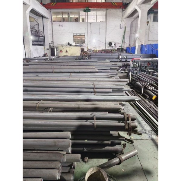 Quality 410 Black Stainless Steel Solid Rod Round Steel Bar Building Construction Material for sale