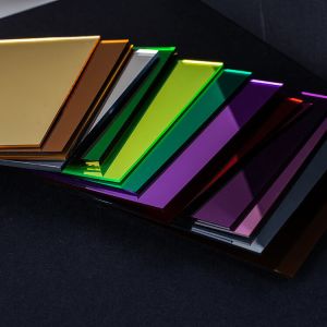 Quality Customized Mirror Finish Acrylic Sheet 4x8ft Golden Silver Color 1.2g/Cm3 for sale