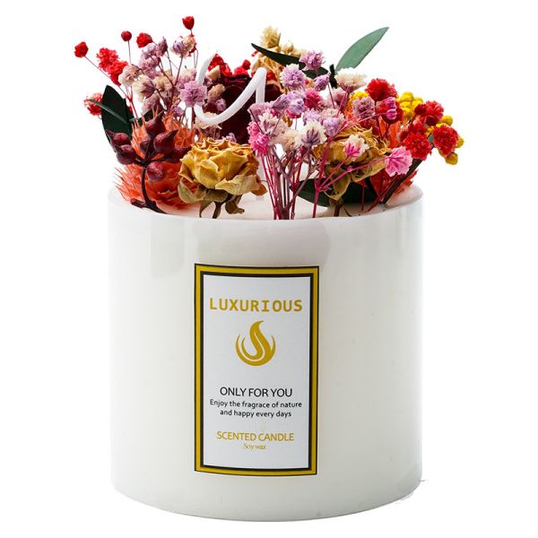 Quality Personalized Luxury Scented Candle Craft Candle With Dried Flowers And Soy Scent for sale