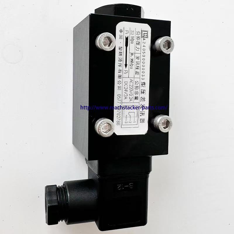 Quality A240500000033 pressure switch Sany Reach Stacker Parts for sale