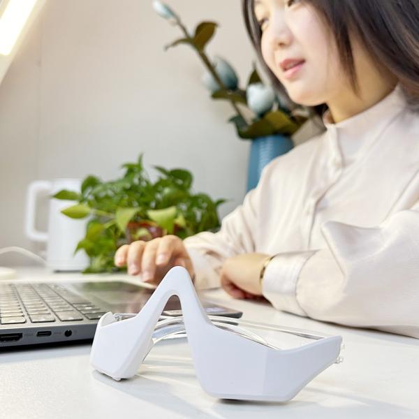 Quality 3D Eye Vibration LED Red Light Therapy Device Anti-aging Micro-current EMS Eye for sale