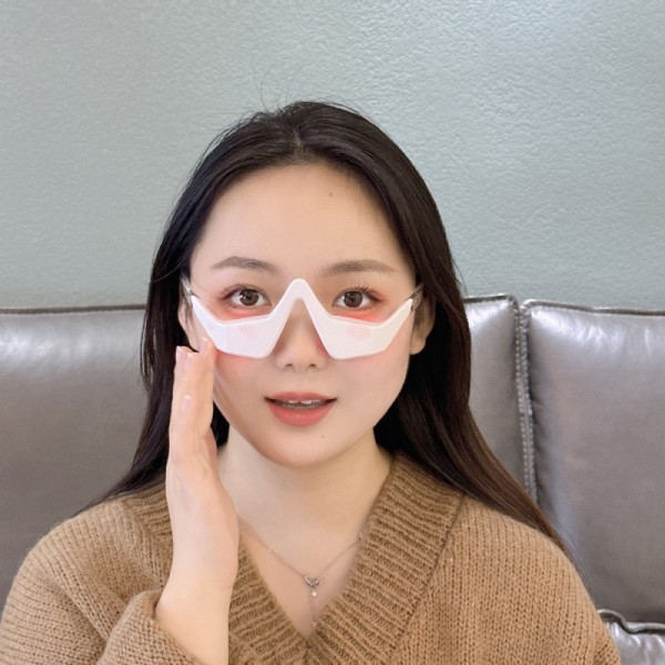 Quality 3D Eye Vibration Led Red Light Therapy Device for Anti-aging and Eye Wrinkle Removal for sale