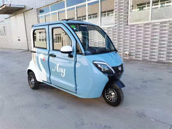 Quality Closed Gasoline Powered Vehicle Passenger Gas Powered Trike for sale