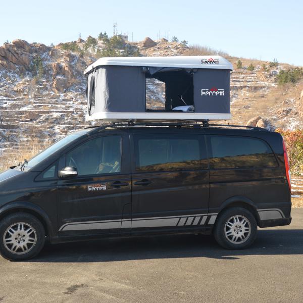 Quality Four-season Removable Hard Shell Rooftop Tent Insulation with One Bedroom for sale