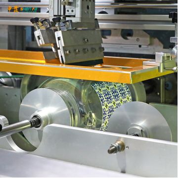 Quality One To Three Colors Servo Screen Printing Machine PLC Controlled For Plastic for sale