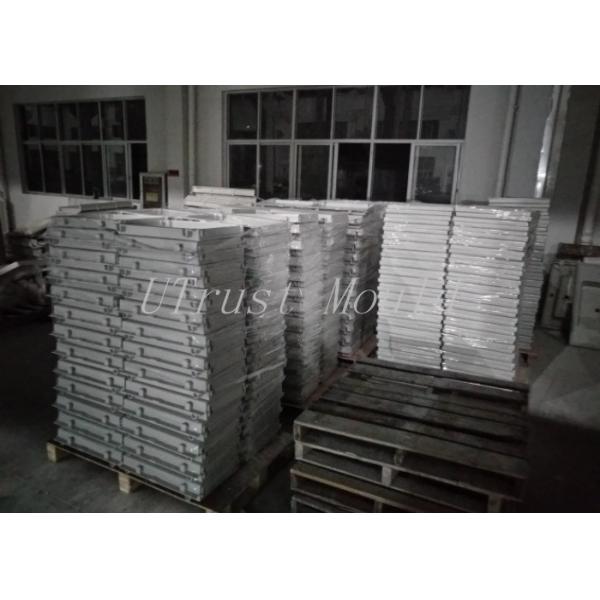 Quality SMC Compression Mold 300000-1000000 Shots Single-Cavity for sale