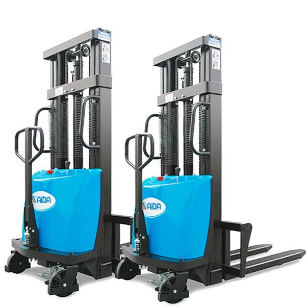Quality Semi-Electric Stacker 1500kg (3300lbs) Warehouse Material Handlinglift Height for sale