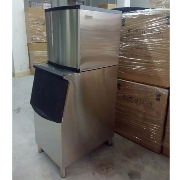Quality yxfridge Auto Cleaning 200kgs Commercial Ice Cube Maker for sale