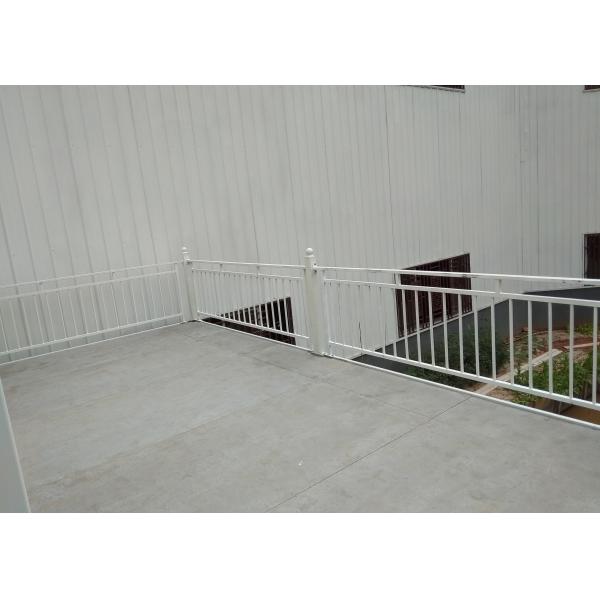 Quality 2 Bedroom Luxury 20Ft Prefab Flat Pack Container House for sale