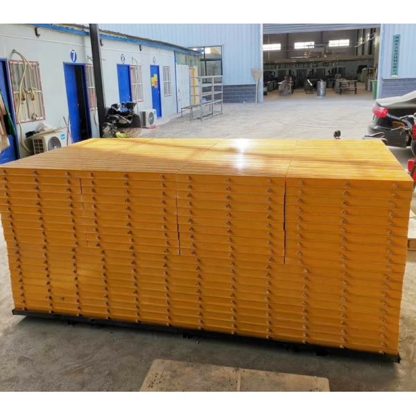 Quality Anti-Slip GFRP FRP Trench Grate with Technique Pultruded Fiberglass Panel for sale
