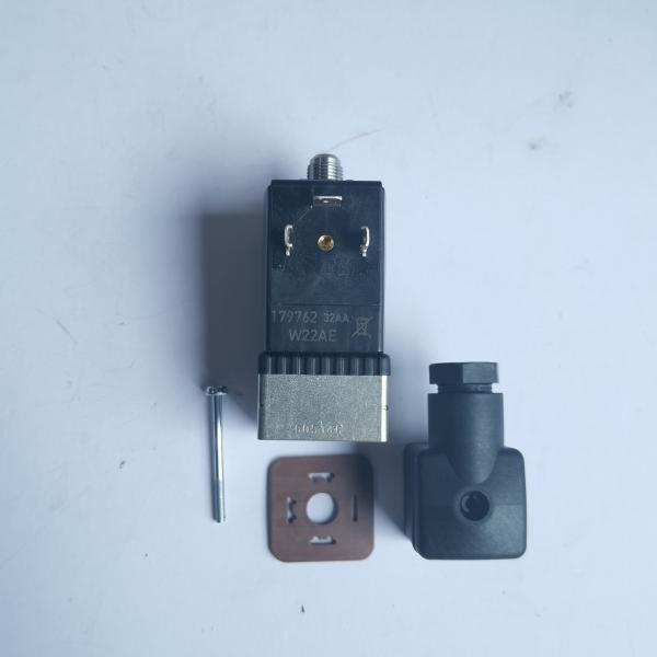 Quality Burkert 6014 series direct acting solenoid valve 00126228 is made of brass and for sale