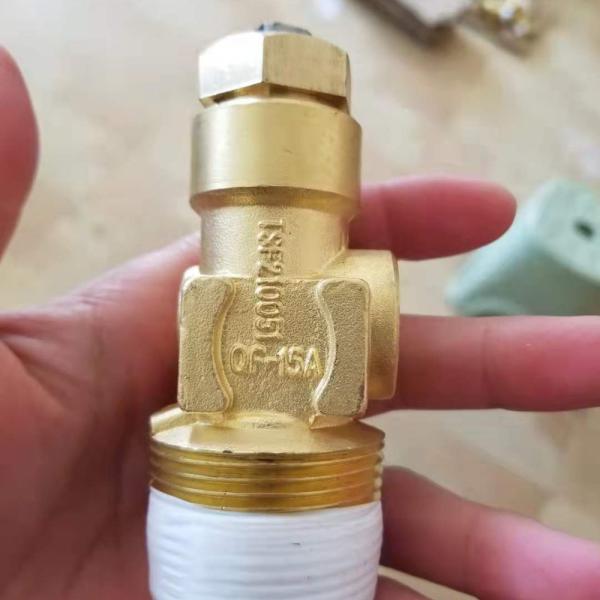 Quality GB/T11638 Standard 40L size QF-15A Valve Welding Acetylene Gas Cylinders for sale