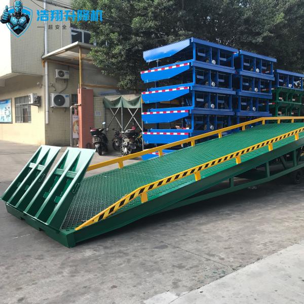 Quality 15 Tons Mobile Dock Ramp Warehouse Portable Truck Loading Ramp for sale