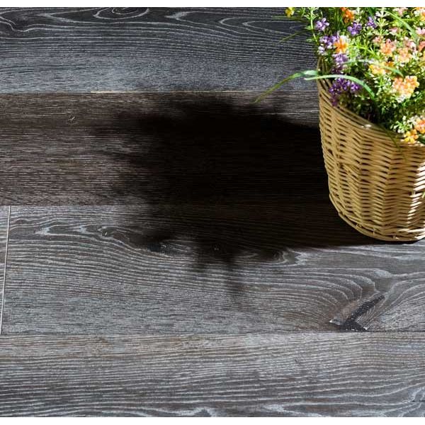 Quality Classic Oak Wooden Floor for sale