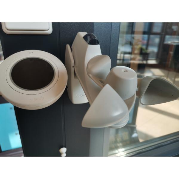 Quality Simple Design Aluminum Windows Triple Glazed Tilt Turn Window Residential for sale