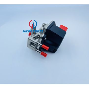 Quality OEM 2115847 Urea Doser Pump Module For DAF A050S572 4377649 for sale